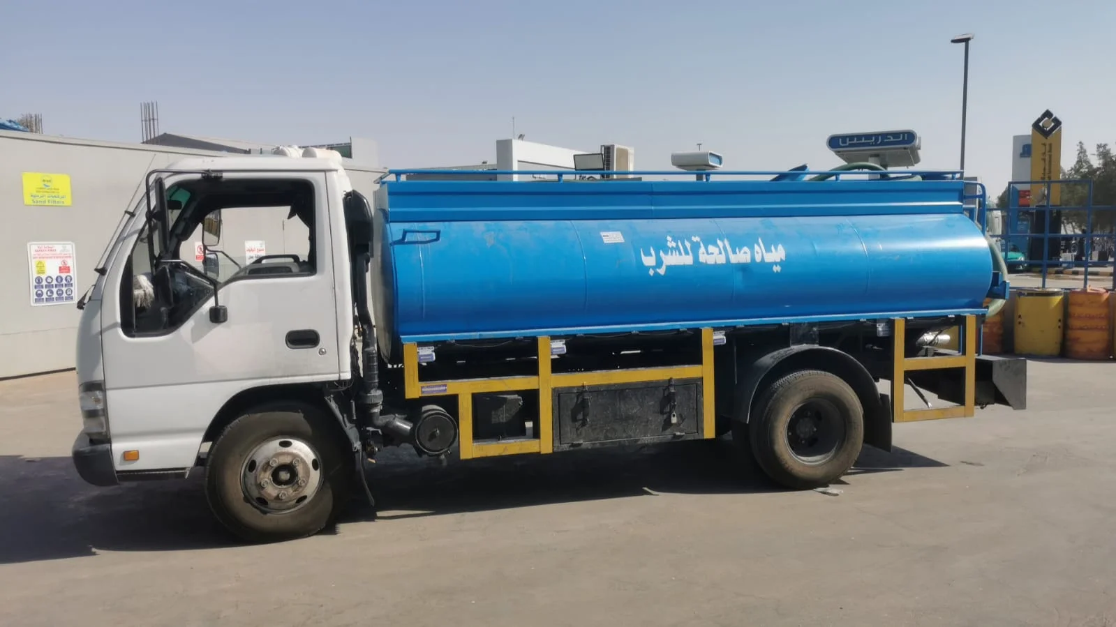 وايت مياه 6 طن - مؤسسة أمواج وعيون للنقليات